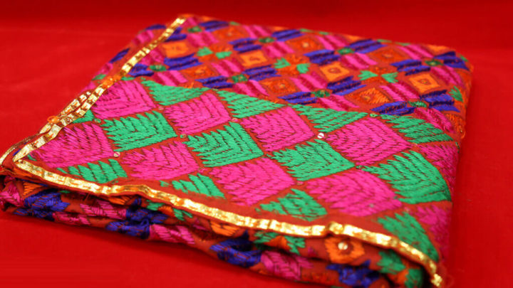 Best phulkari colors for women - Ehutty
